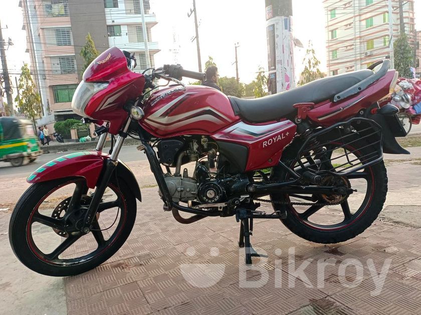 Runner Royal Plus 2018 for Sale | Akhalia | Bikroy