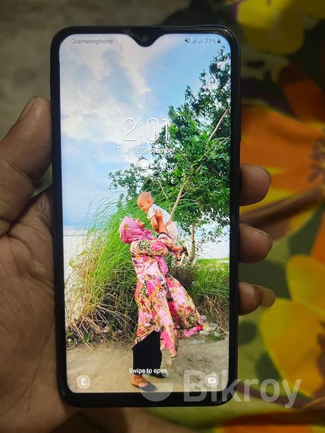 Samsung Galaxy A10 . (Used) for Sale in New Market | Bikroy