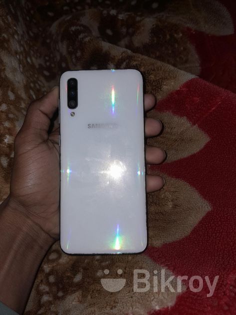 Samsung Galaxy A50 4/128 (Used) for Sale in Bagerhat | Bikroy