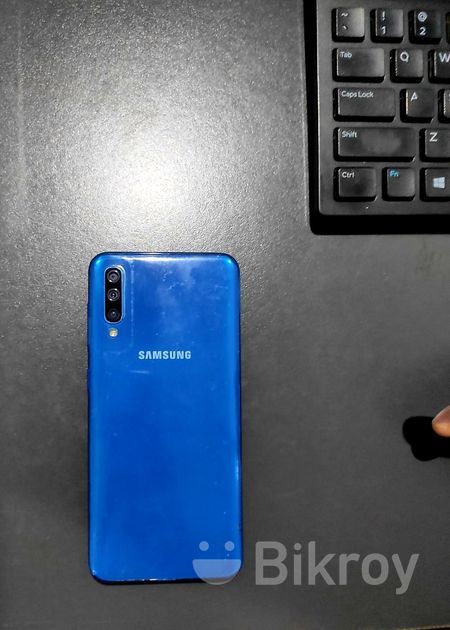 Samsung Galaxy A50 4/64 (Used) for Sale in Uttara | Bikroy