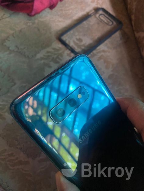 Samsung Galaxy S10e 6/128 (Used) for Sale in Lalbag | Bikroy