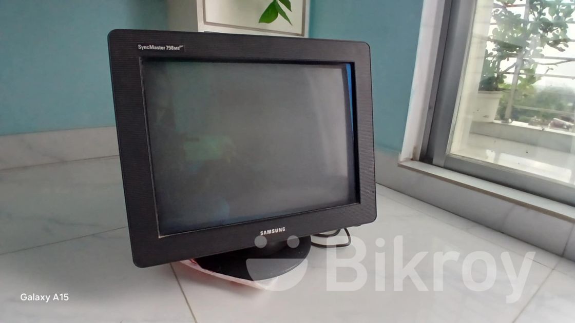 Samsung syncMaster 798MB Plus 17” CRT Monitor for Sale in Sonadanga | Bikroy