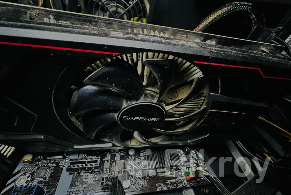 Sapphire Pulse Radeon Rx 560 4gb Graphics Card for Sale in Sutrapur ...