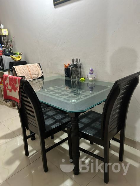 Segun Wood Dining Table 4 x 3 ft and chair for Sale in Badda | Bikroy