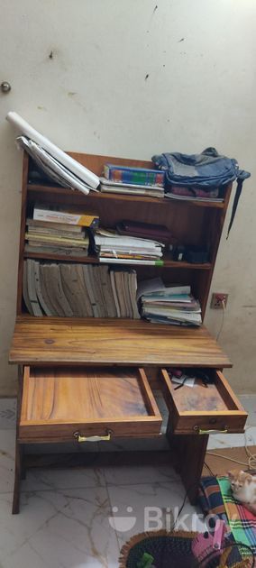 Study Table For Sell. for Sale in Khalishpur | Bikroy