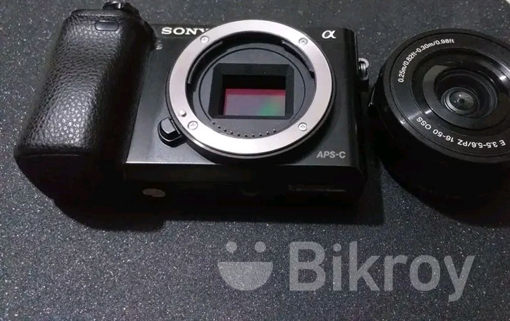 Sony Alpha a6000 and 16-50 Kit Lens. for Sale in Malibag | Bikroy