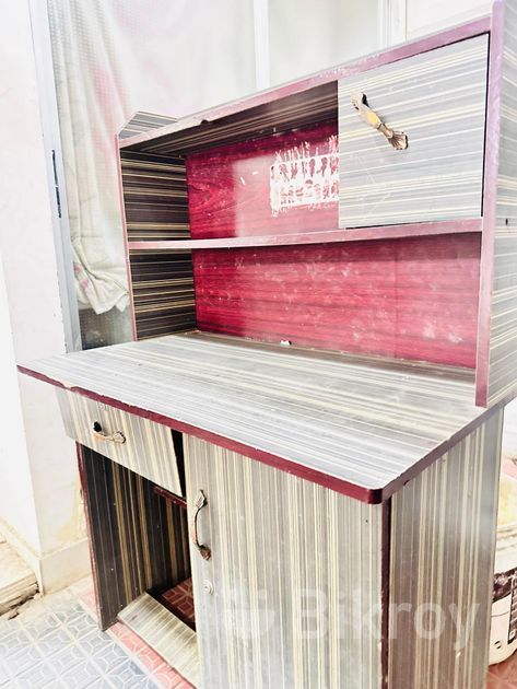 Study Table for Sale in Amber Khana | Bikroy