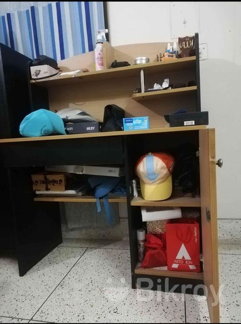 Study Table (from Otobi) for Sale in Uttara | Bikroy