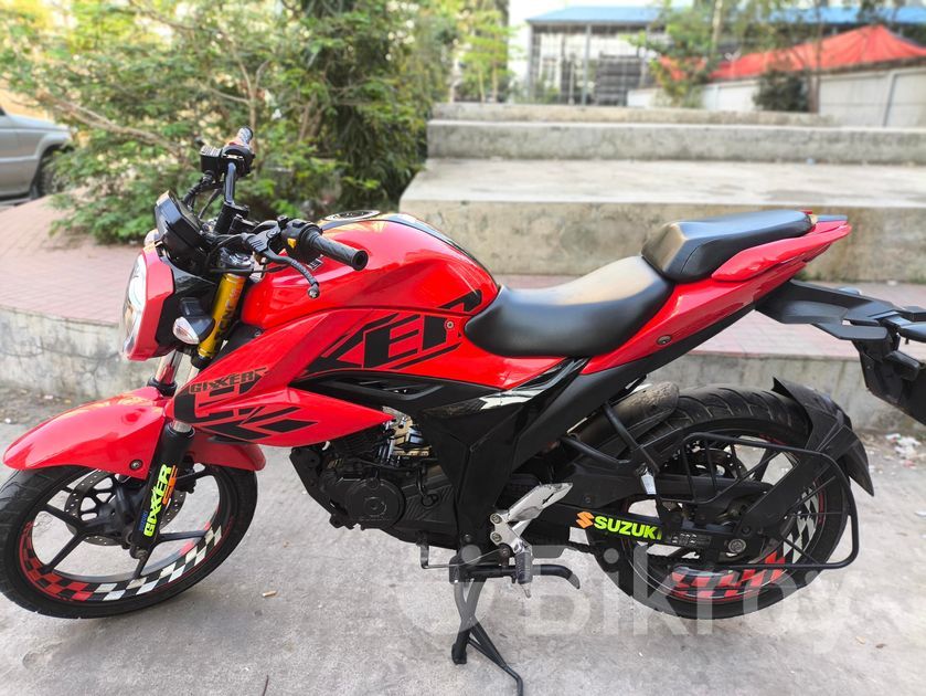 Suzuki Gixxer . 2022 for Sale | Malibag | Bikroy