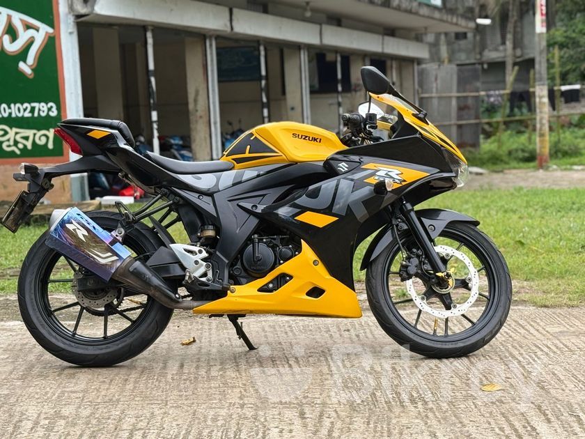 Suzuki GSX R150 ABS Sports Bike 2021 for Sale | Bagerhat | Bikroy