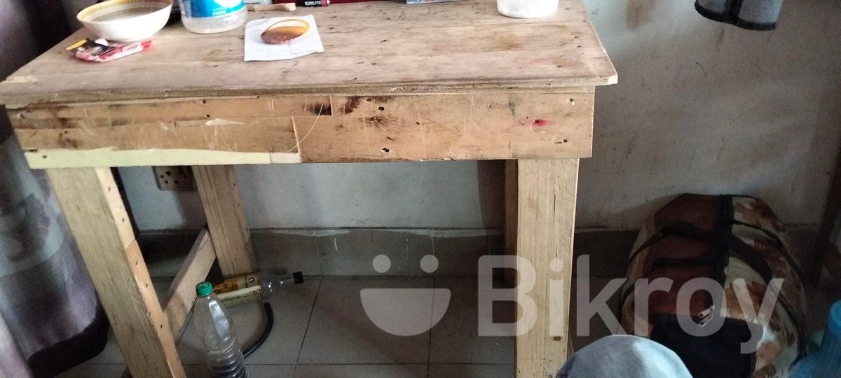 Table For sell for Sale in Uttara | Bikroy