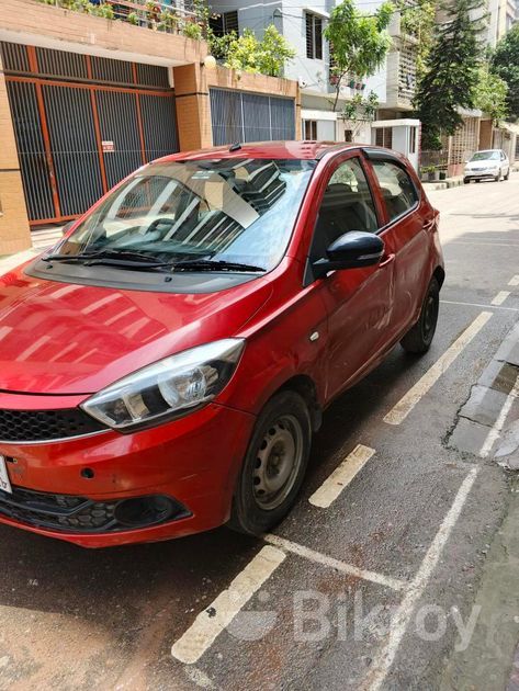 Tata Tiago 2018 for Sale in Uttara | Bikroy