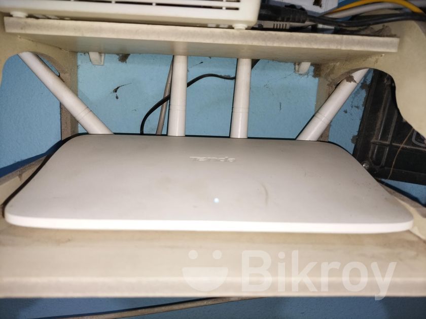 Tenda F6 Router for Sale in Uttara | Bikroy