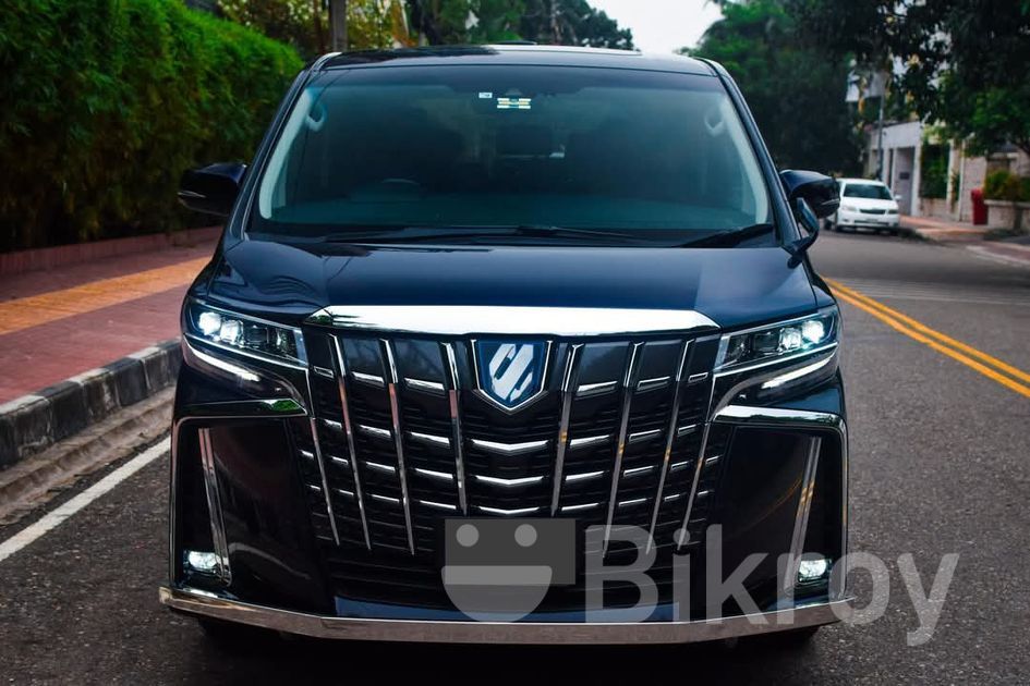 Toyota Alphard Z Executive Lounge 2018 for Sale in Khulshi | Bikroy
