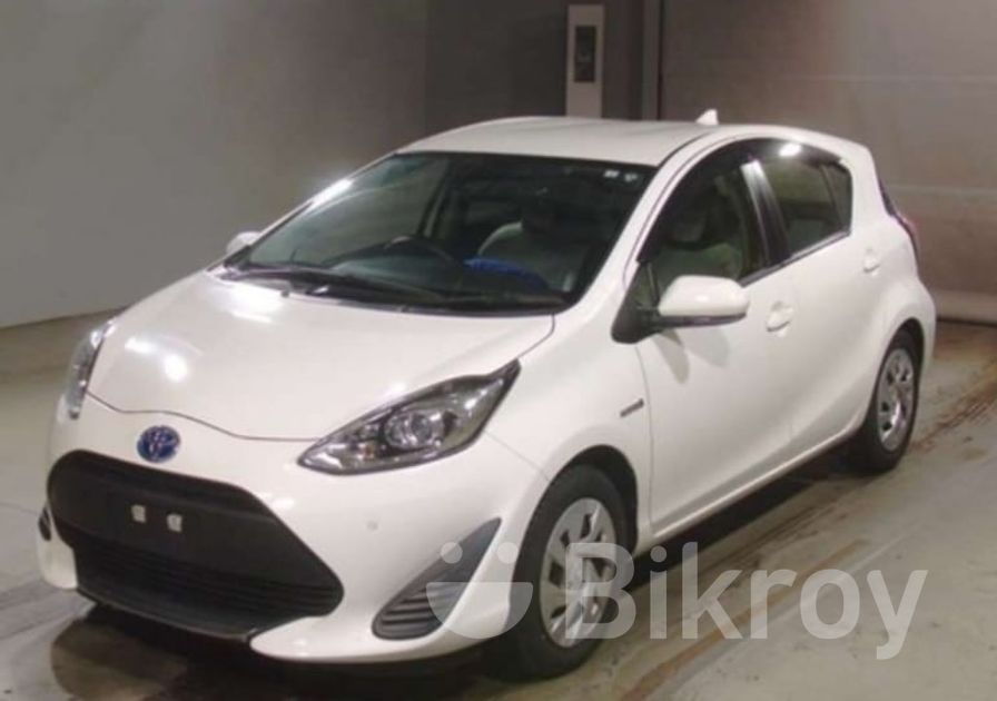 Toyota Aqua L KEY START 2020 for Sale in Baridhara | Bikroy