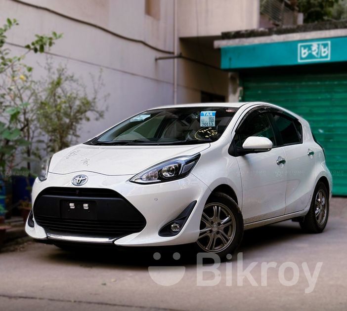 Toyota Aqua S Style 2020 for Sale in Mohammadpur | Bikroy