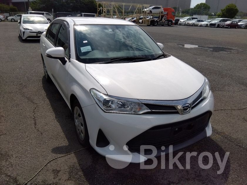 Toyota Axio EX 2020 for Sale in Baridhara | Bikroy