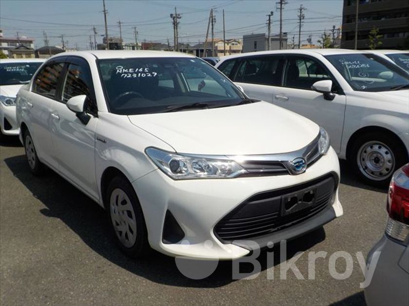 Toyota Axio HYBRID PUSH START 2020 for Sale in Baridhara | Bikroy