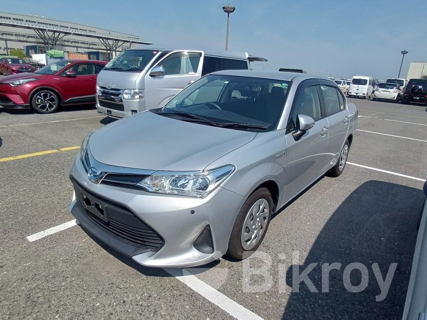 Toyota Axio PUSH HYBRID EX 2020 for Sale in Baridhara | Bikroy