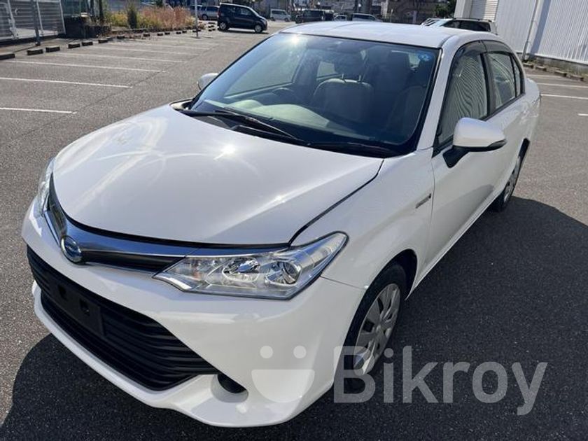 Toyota Axio X-Hybrid 2017 in Mirpur | Bikroy