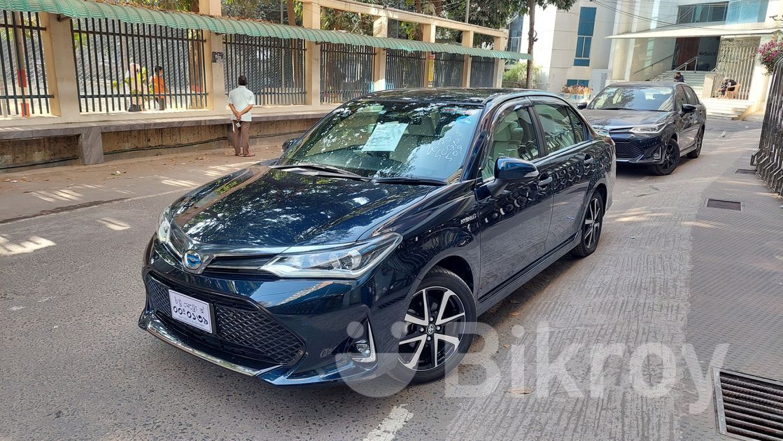 Toyota Corolla AXIO G WXB MICA BLUE 2019 for Sale in Agrabad | Bikroy