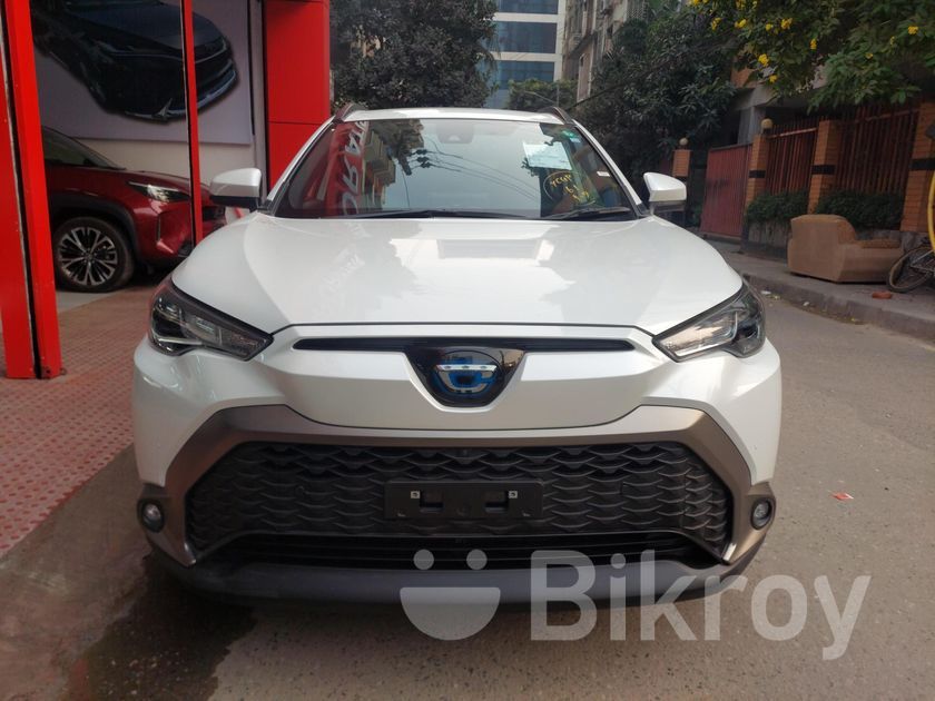 Toyota Corolla Cross S-Grade 2022 for Sale in Baridhara | Bikroy