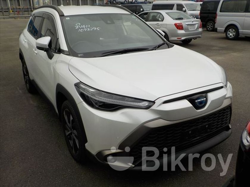 Toyota Corolla Cross z p a c k g e 2023 for Sale in Baridhara | Bikroy