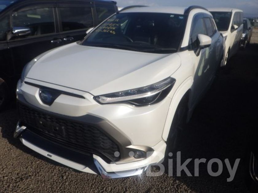 Toyota Corolla Cross Z Pearl Hardtop 2022 for Sale in Agrabad | Bikroy