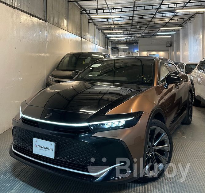 Toyota Crown CROSSOVER 2022 for Sale in Baridhara | Bikroy