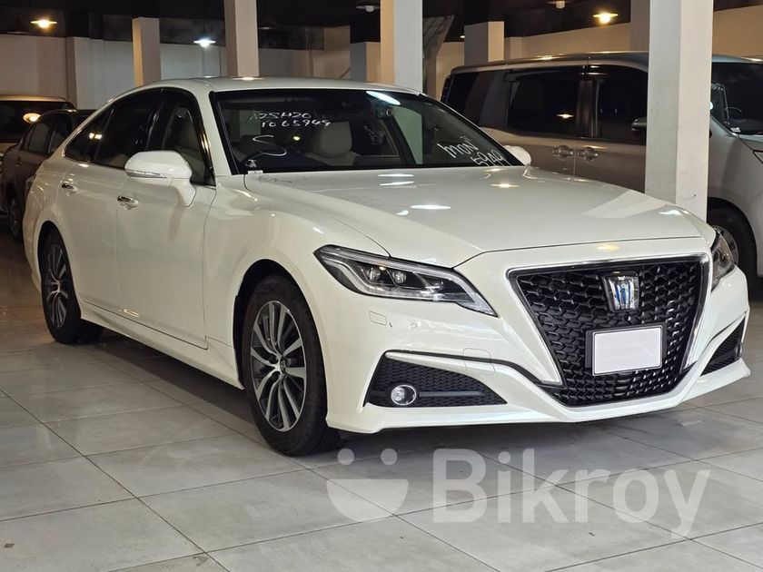 Toyota Crown G PKG READY DHAKA. 2020 for Sale in Baridhara | Bikroy