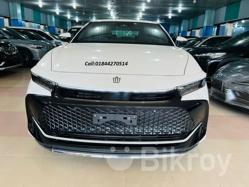 Toyota Crown RS Advance PEARL 2022 for Sale in Baridhara | Bikroy