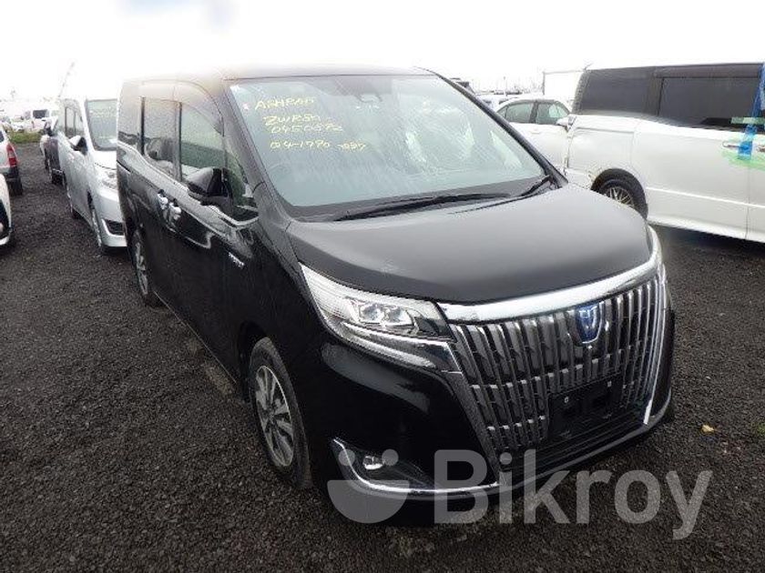 Toyota Esquire 2020 Gi Hybrid for Sale in Tejgaon | Bikroy