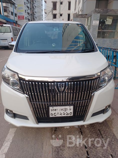 Toyota Esquire G I noha 2016 for Sale in Baridhara | Bikroy