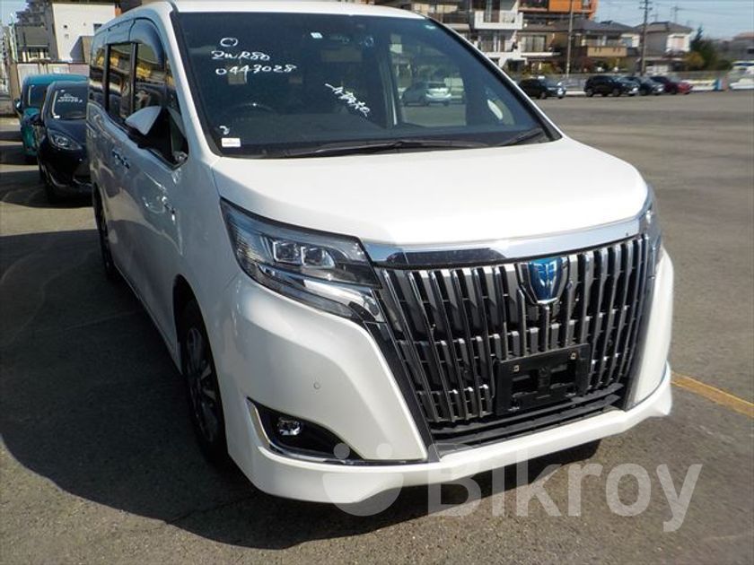 Toyota Esquire GI Package 2020 for Sale in Baridhara | Bikroy