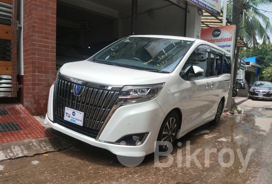 Toyota Esquire GI PREMIUM-HV-PKG 2020 for Sale in Baridhara | Bikroy