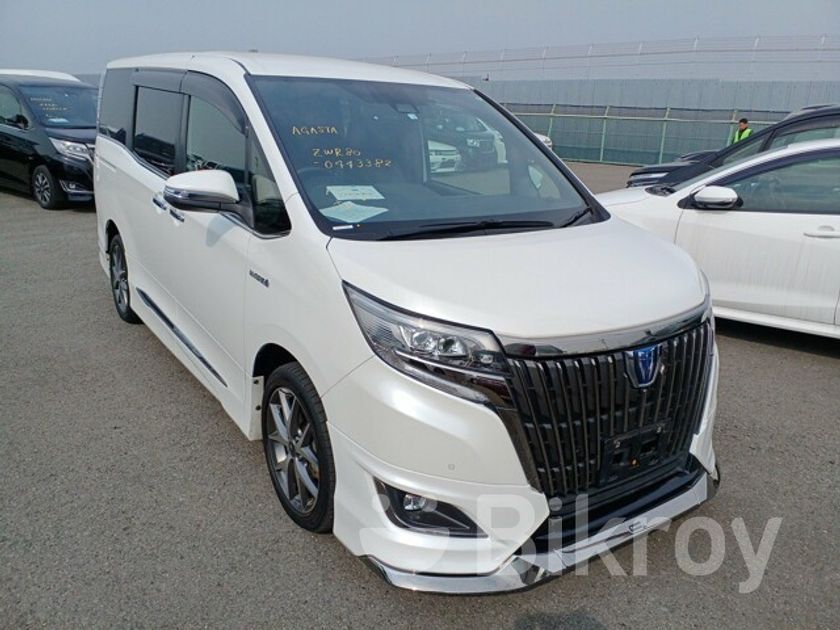 Toyota Esquire GI PREM.PEARL COLOR 2020 for Sale in Baridhara | Bikroy