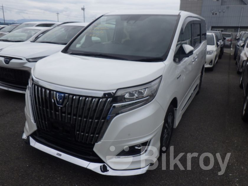 Toyota Esquire GI PRIME TAILORED 2019 for Sale in Baridhara | Bikroy