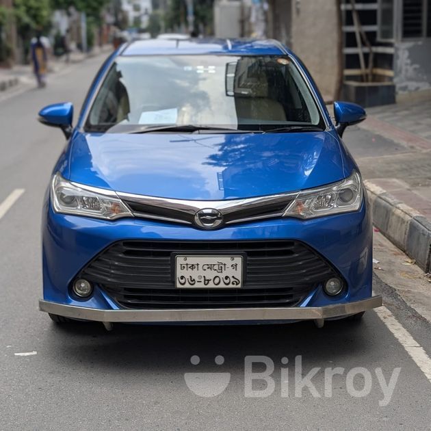 Toyota Fielder Axio 2017 for Sale in Uttara | Bikroy