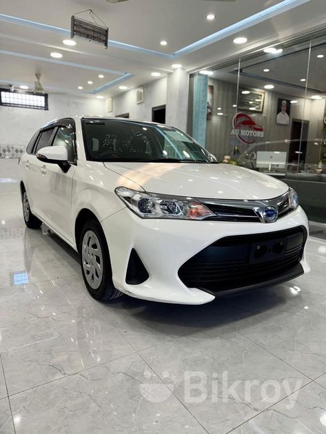 Toyota Fielder Ex white 2020 for Sale in Paltan | Bikroy