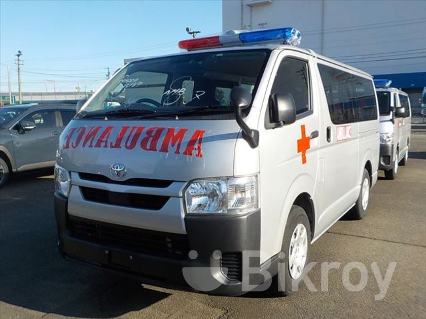 Toyota Hiace AMBULANCE DX 3.5 2021 for Sale in Baridhara | Bikroy
