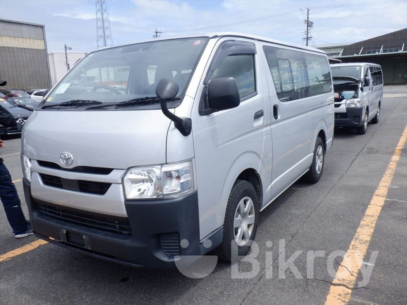 Toyota Hiace DX 2021 for Sale in Baridhara | Bikroy