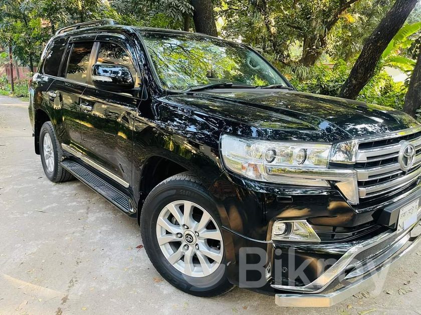 Toyota Land Cruiser V8 Vx Over Fresh 2016 for Sale in Gulshan | Bikroy