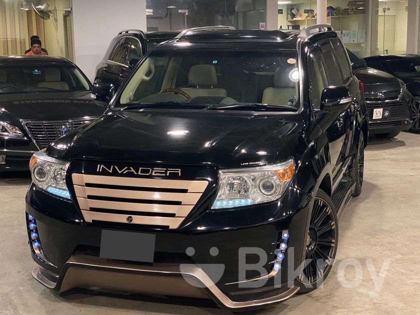 Toyota Land Cruiser ZX V8 INVADER 4.6L 2013 for Sale in Gulshan | Bikroy