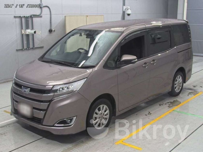 Toyota Noah G LIMITED 2021 for Sale in Baridhara | Bikroy