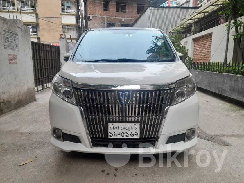 Toyota Noah Hybrid Esquire 2014 for Sale in Badda | Bikroy
