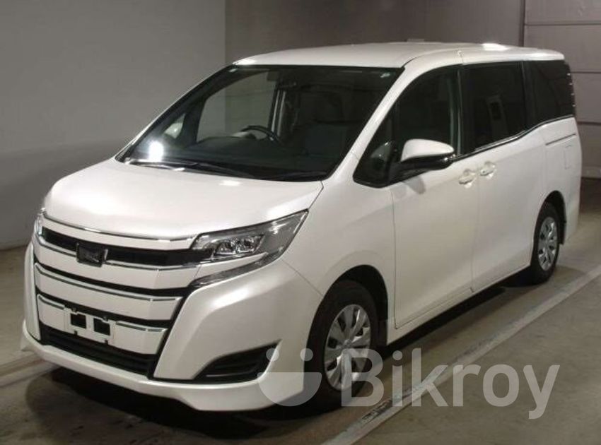 Toyota Noah Non hybrid X-smrt 2021 for Sale in Baridhara | Bikroy