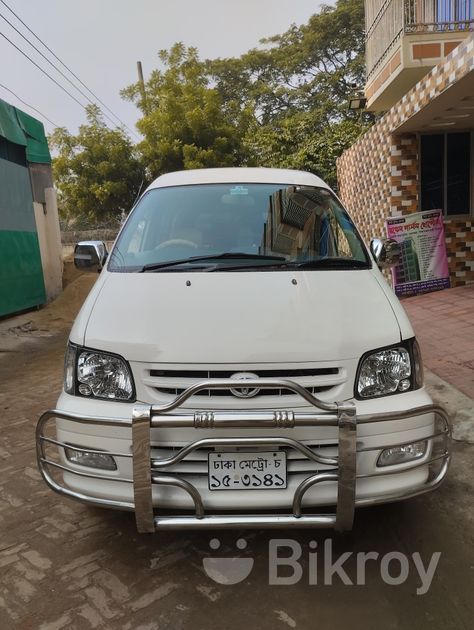 Toyota Noah Super extra limo 2007 in Aftab nagar | Bikroy