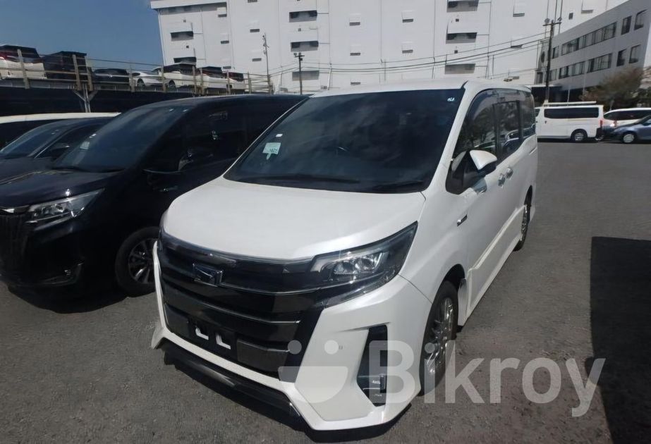 Toyota Noah WXB 3 LTD Hybrid 2019 for Sale in Paltan | Bikroy