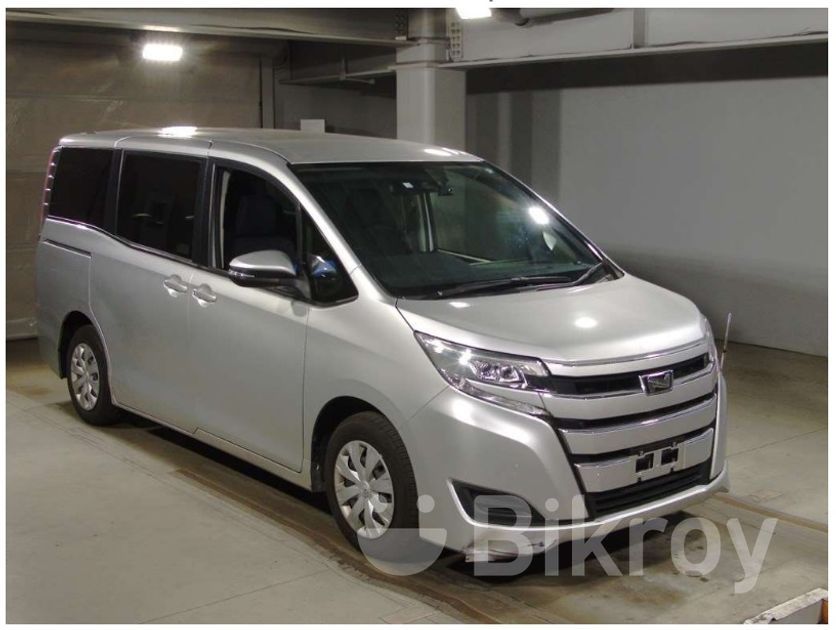 Toyota Noah X OCTEN KEY 1DR PWR 2020 for Sale in Agrabad | Bikroy