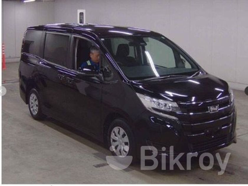 Toyota Noah X SMART PUSH 2DPOWER 2021 for Sale in Baridhara | Bikroy
